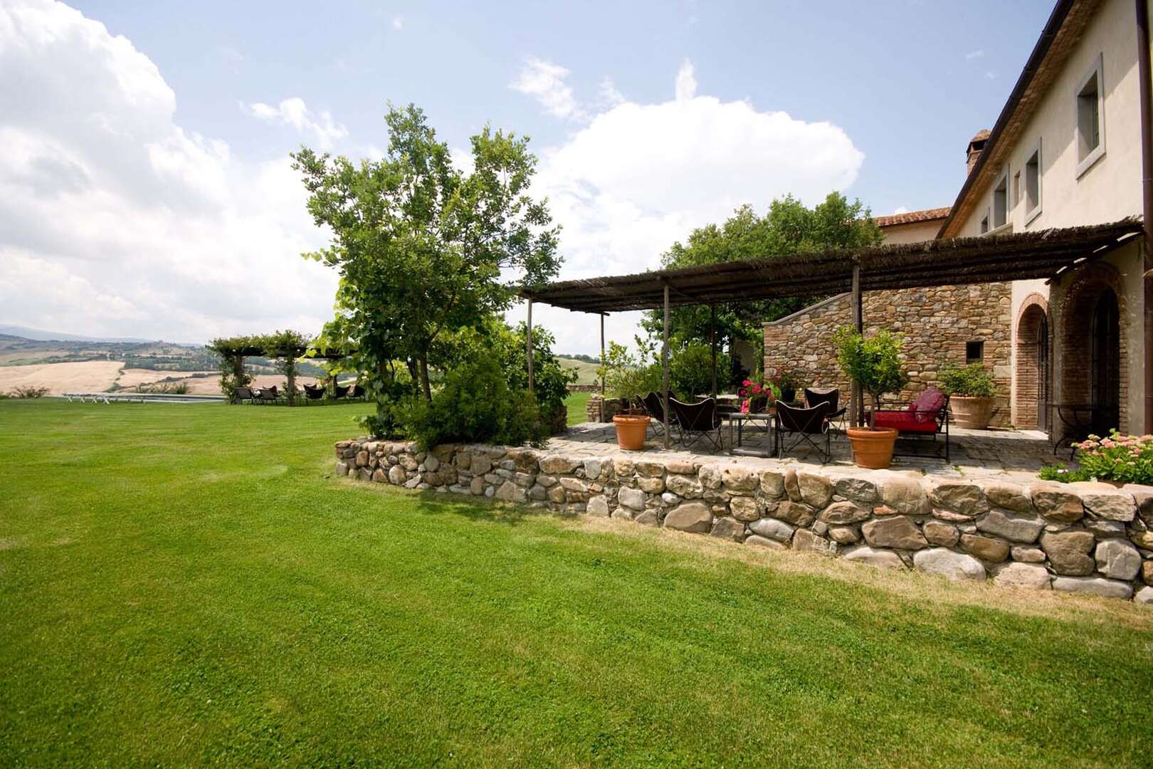 Villa Contea | Contignano, Italy