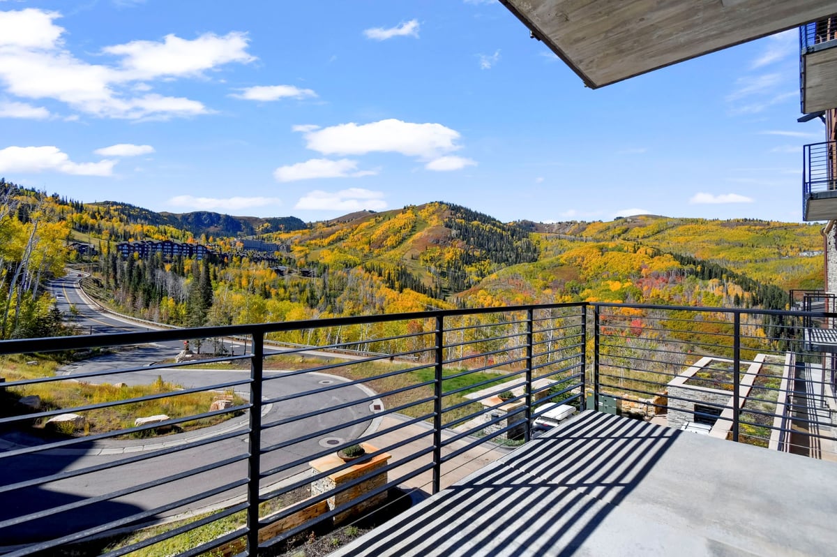 One Empire Pass 203 | Deer Valley - Empire Pass, Utah