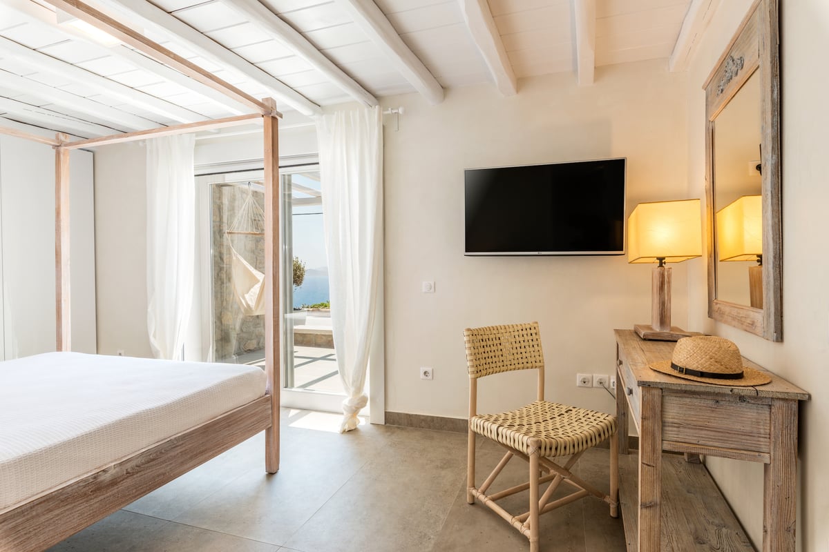 Villa Danae | Mykonos, Greece | Rental Escapes