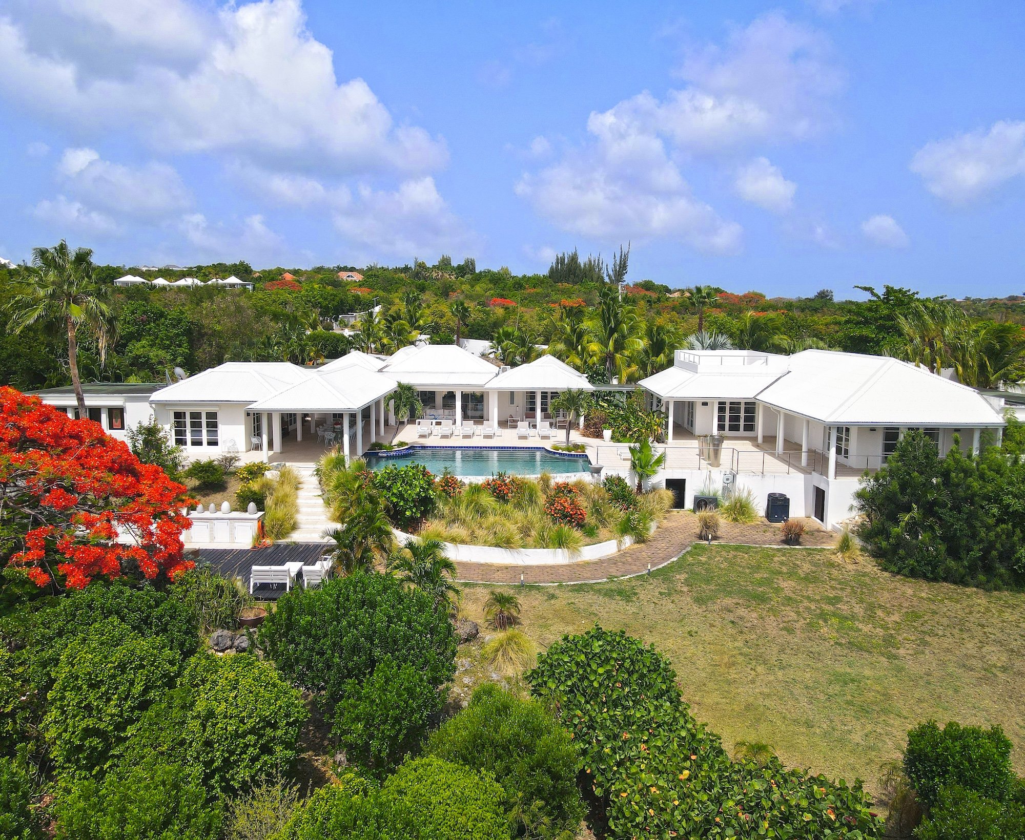 Encore | Les Terres Basses, St Martin