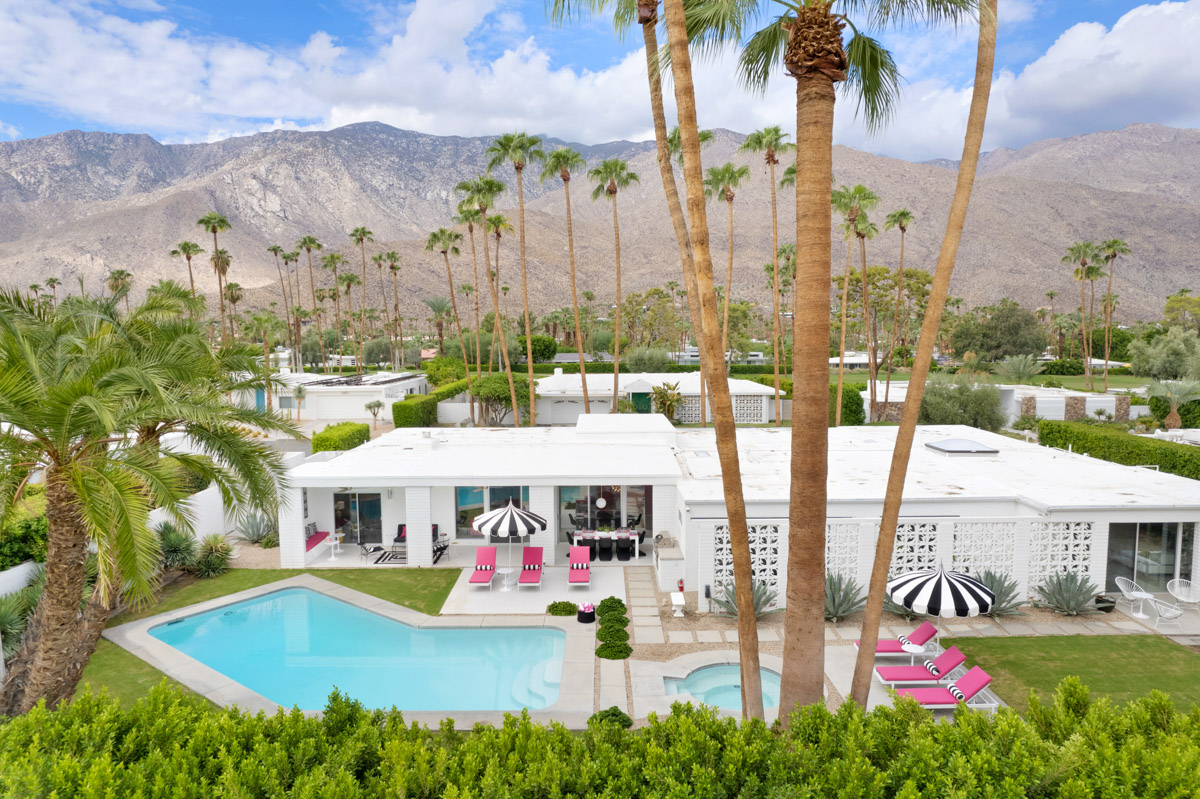 Pink Paloma | Palm Springs, California | Rental Escapes