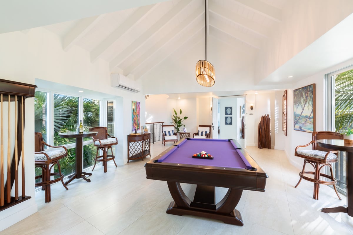 Emara | Turtle Tail, Turks & Caicos | Rental Escapes