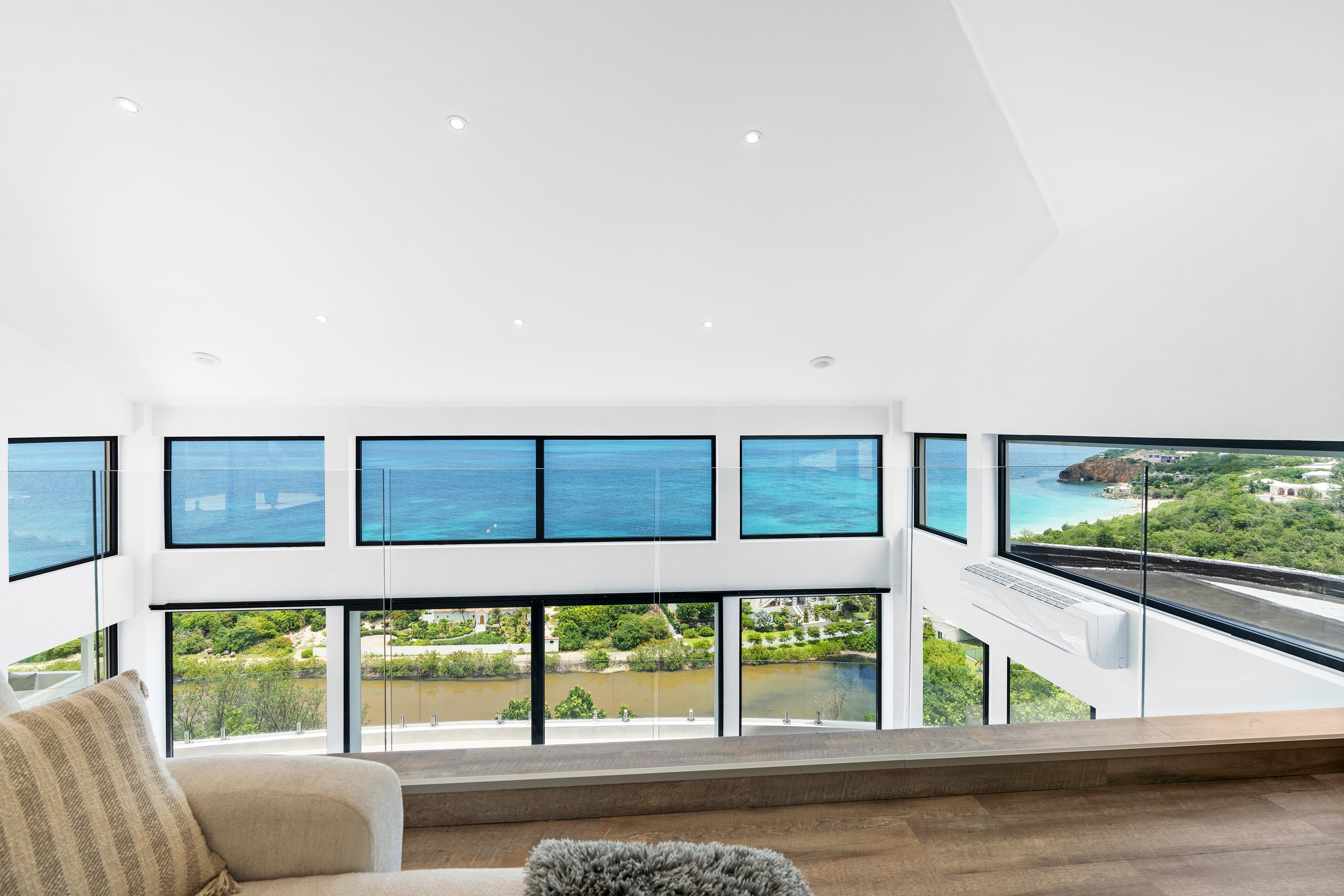 Aqua Rock | Les Terres Basses, St Martin