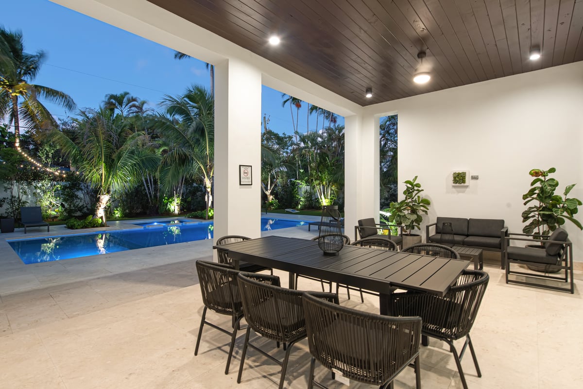South Miami Villas & Luxury Vacation Rentals : Rental Escapes
