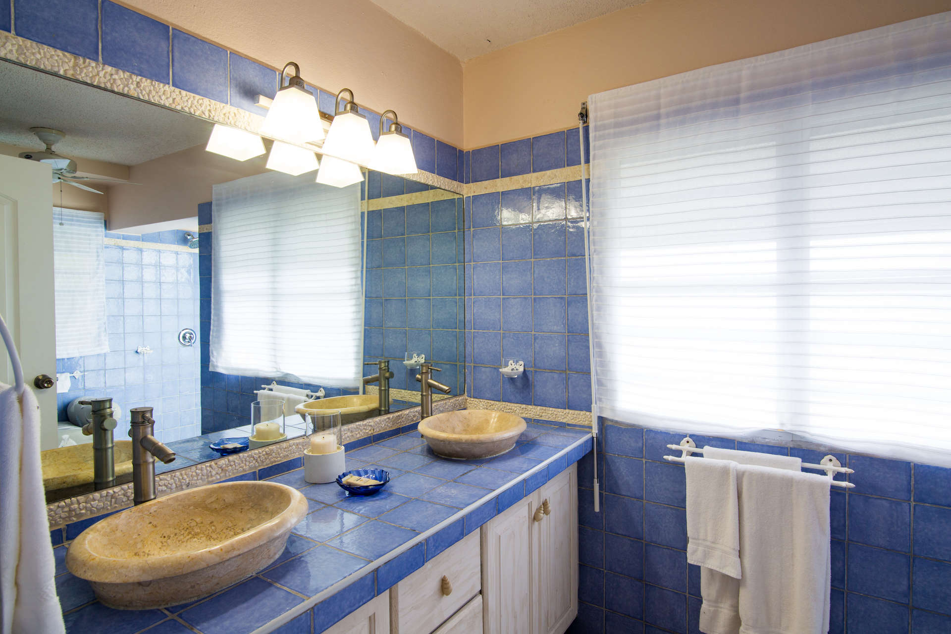 Caribbean Blue | Pelican Key, St Martin