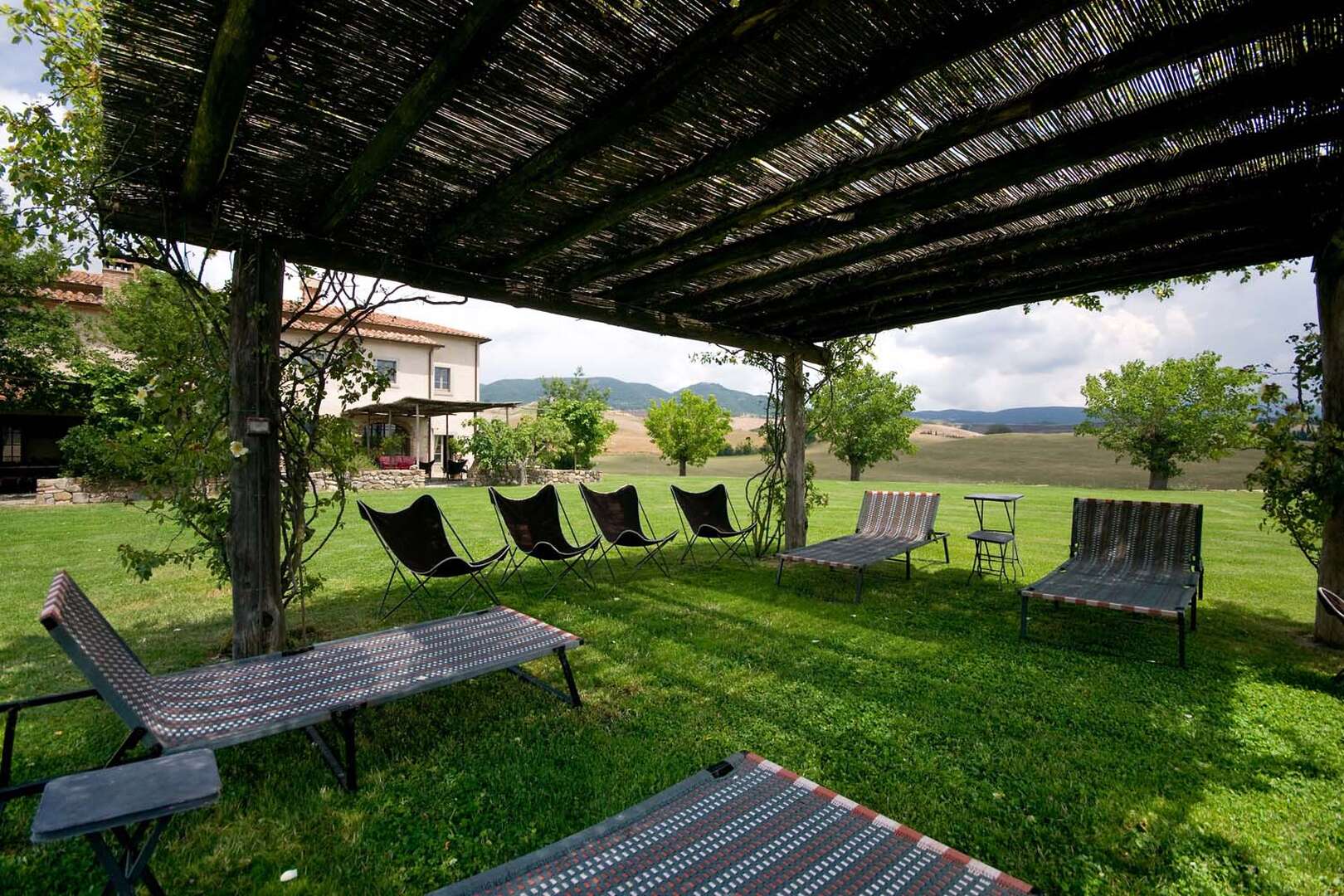 Villa Contea | Contignano, Italy