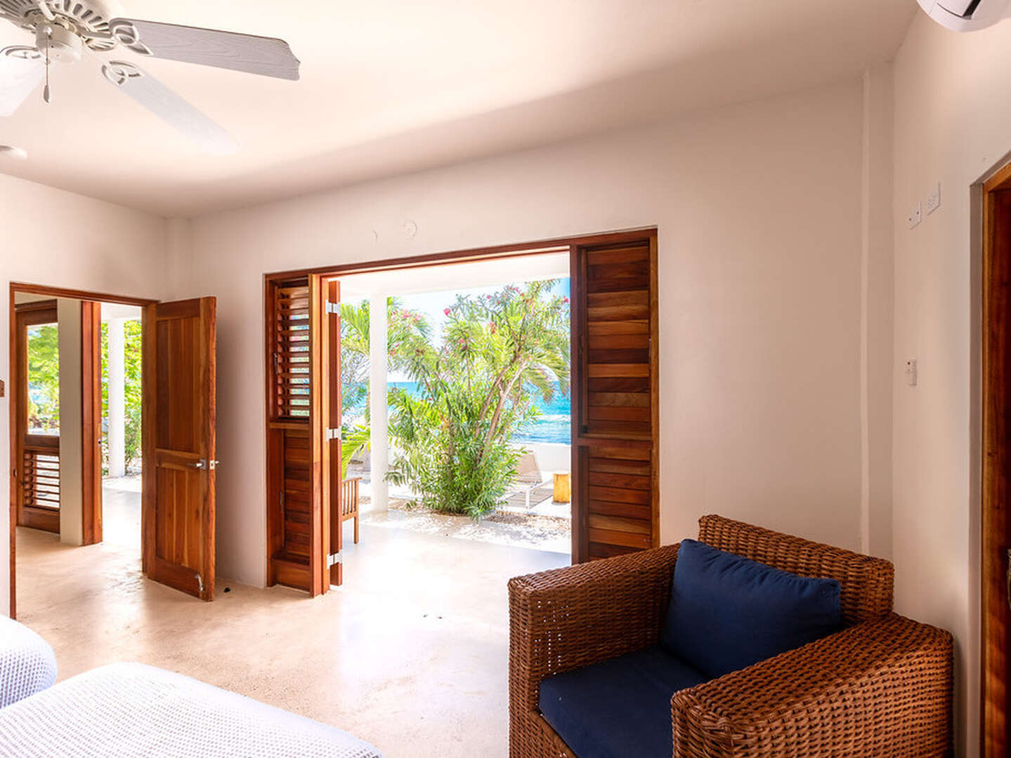 Kotch | Treasure Beach, Jamaica