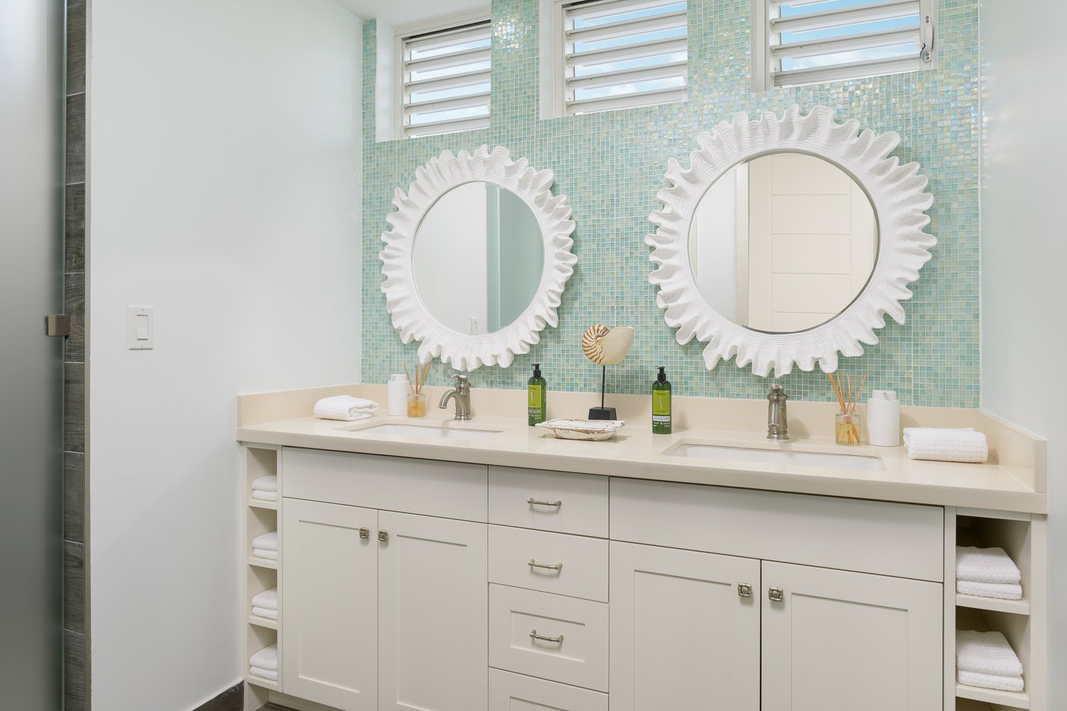 Twin Palms | Turtle Tail, Turks & Caicos