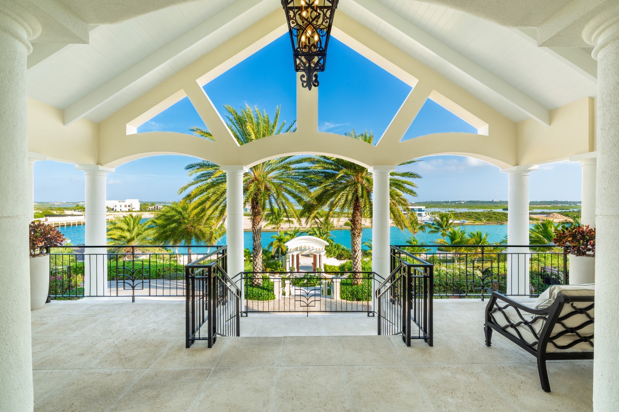 Emara | Turtle Tail, Turks & Caicos