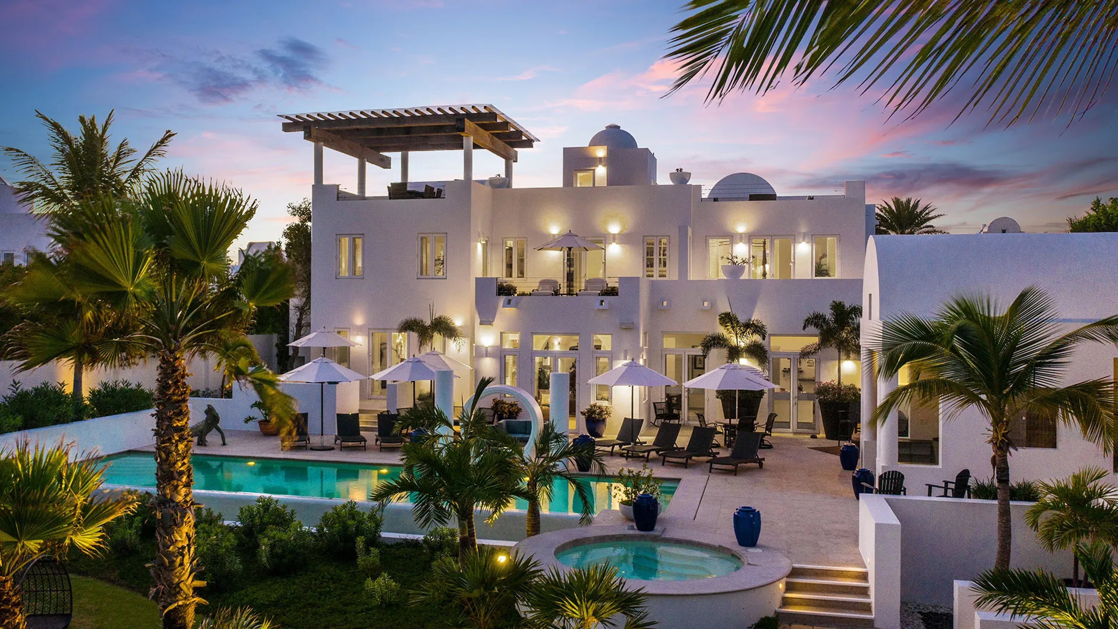 Fully Staffed Villas | Rental Escapes