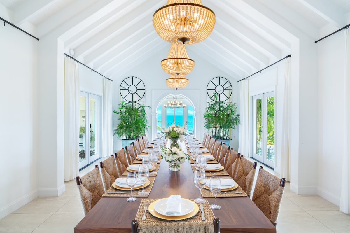 Emara | Turtle Tail, Turks & Caicos | Rental Escapes