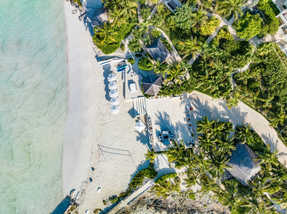 Emara | Turtle Tail, Turks & Caicos | Rental Escapes