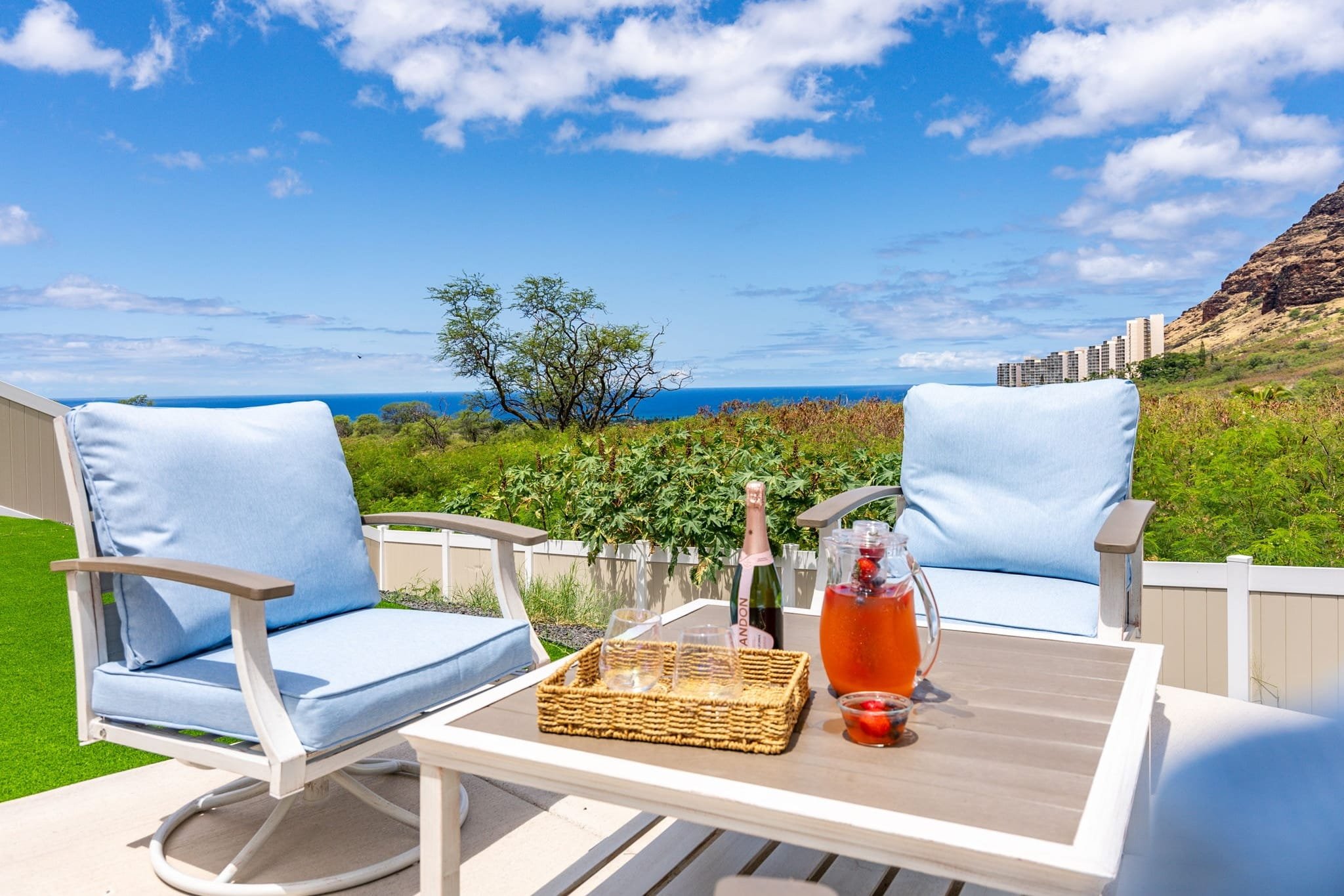 Mountain's Embrace | Makaha Valley, Oahu