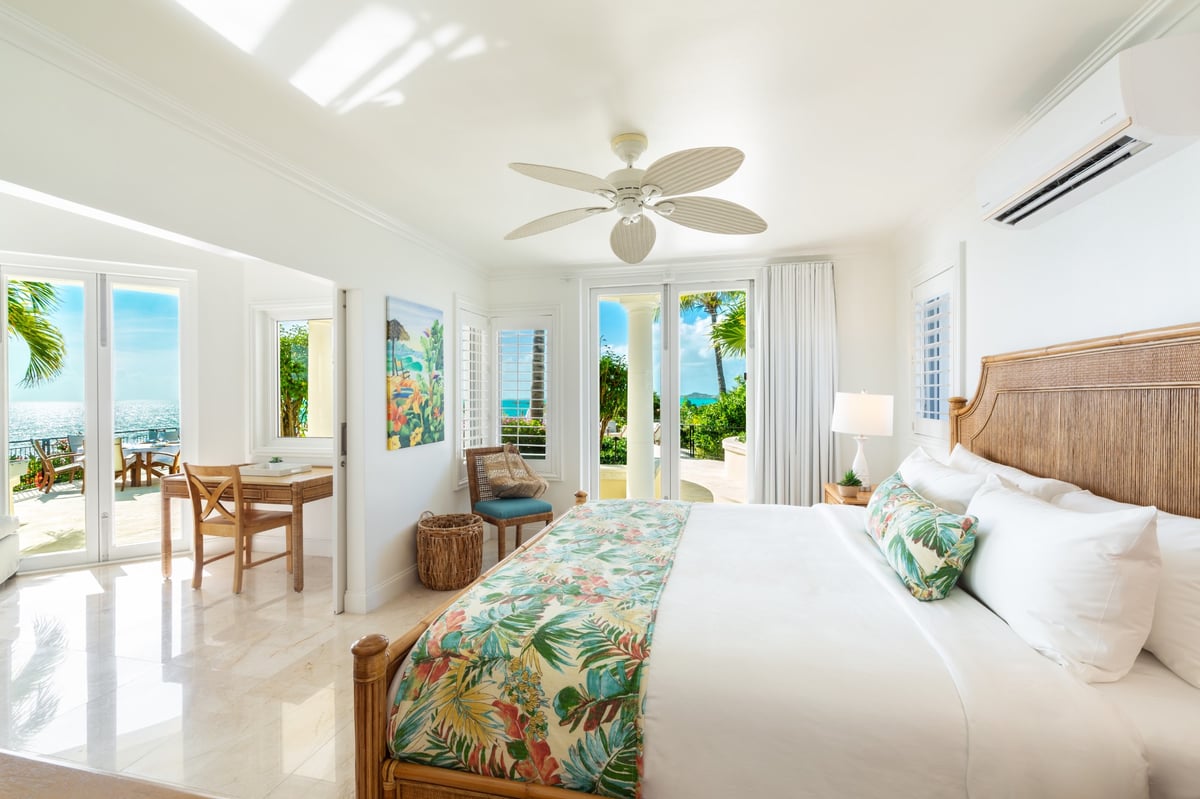Emara | Turtle Tail, Turks & Caicos | Rental Escapes