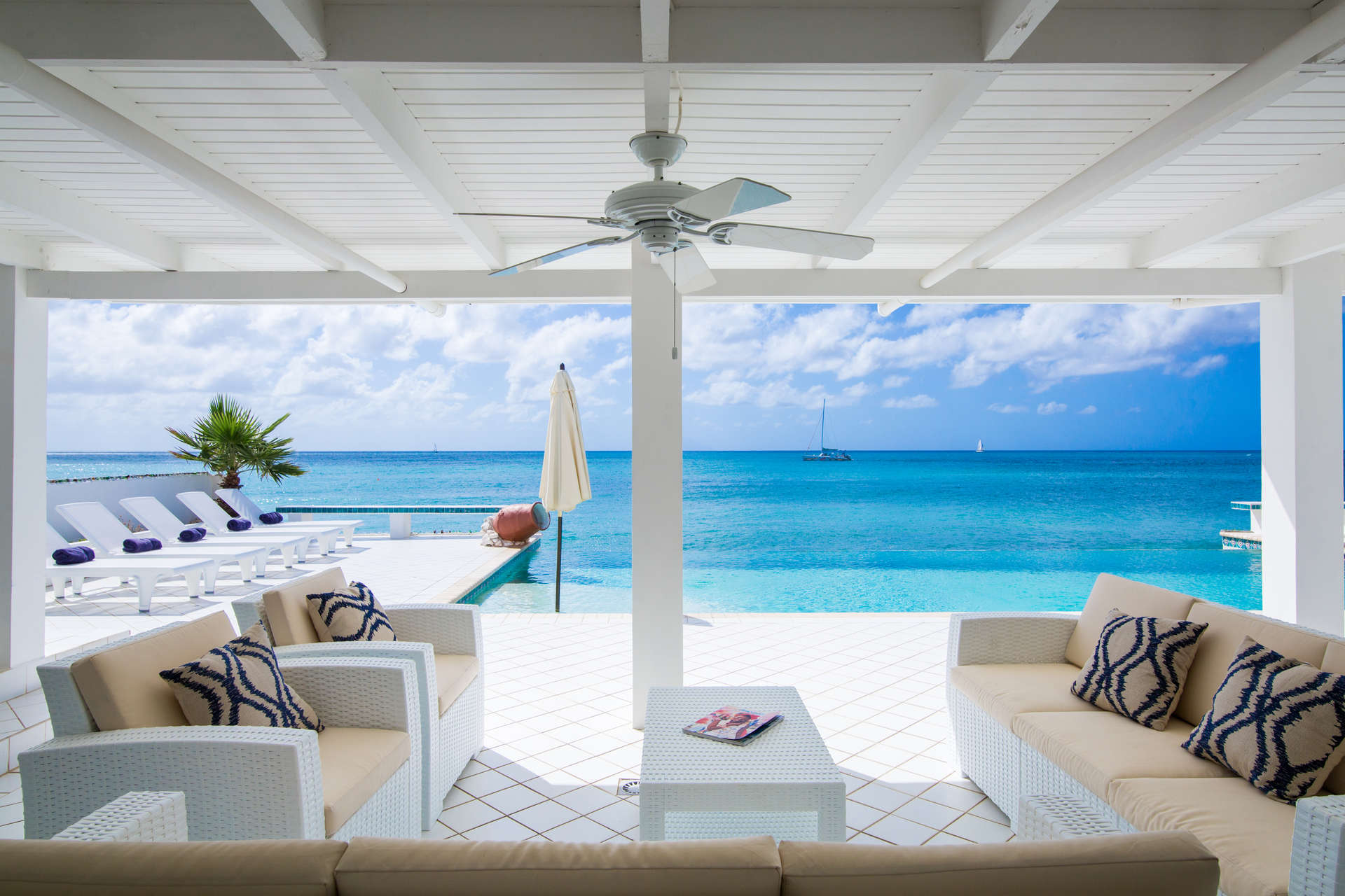 Caribbean Blue | Pelican Key, St Martin