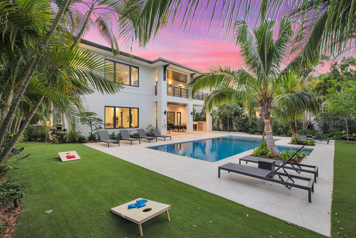 South Miami Villas & Luxury Vacation Rentals : Rental Escapes