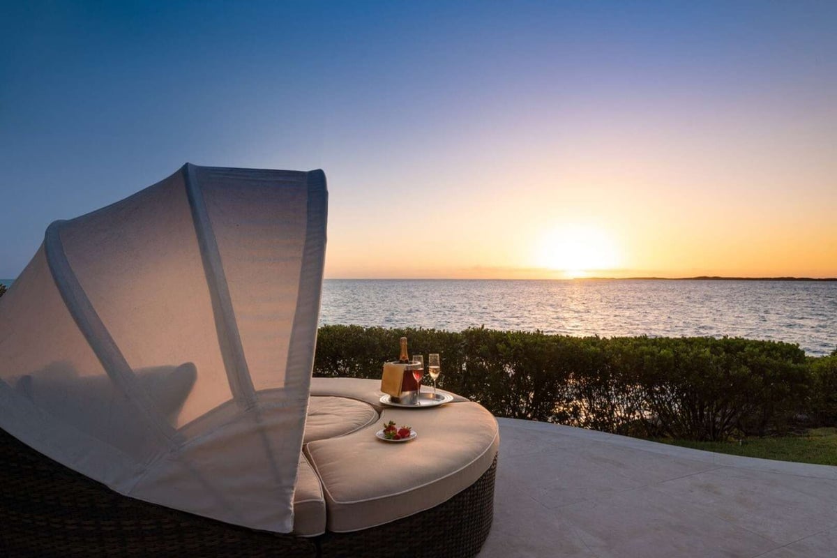 Emerald Cay | Silly Creek, Turks & Caicos | Rental Escapes