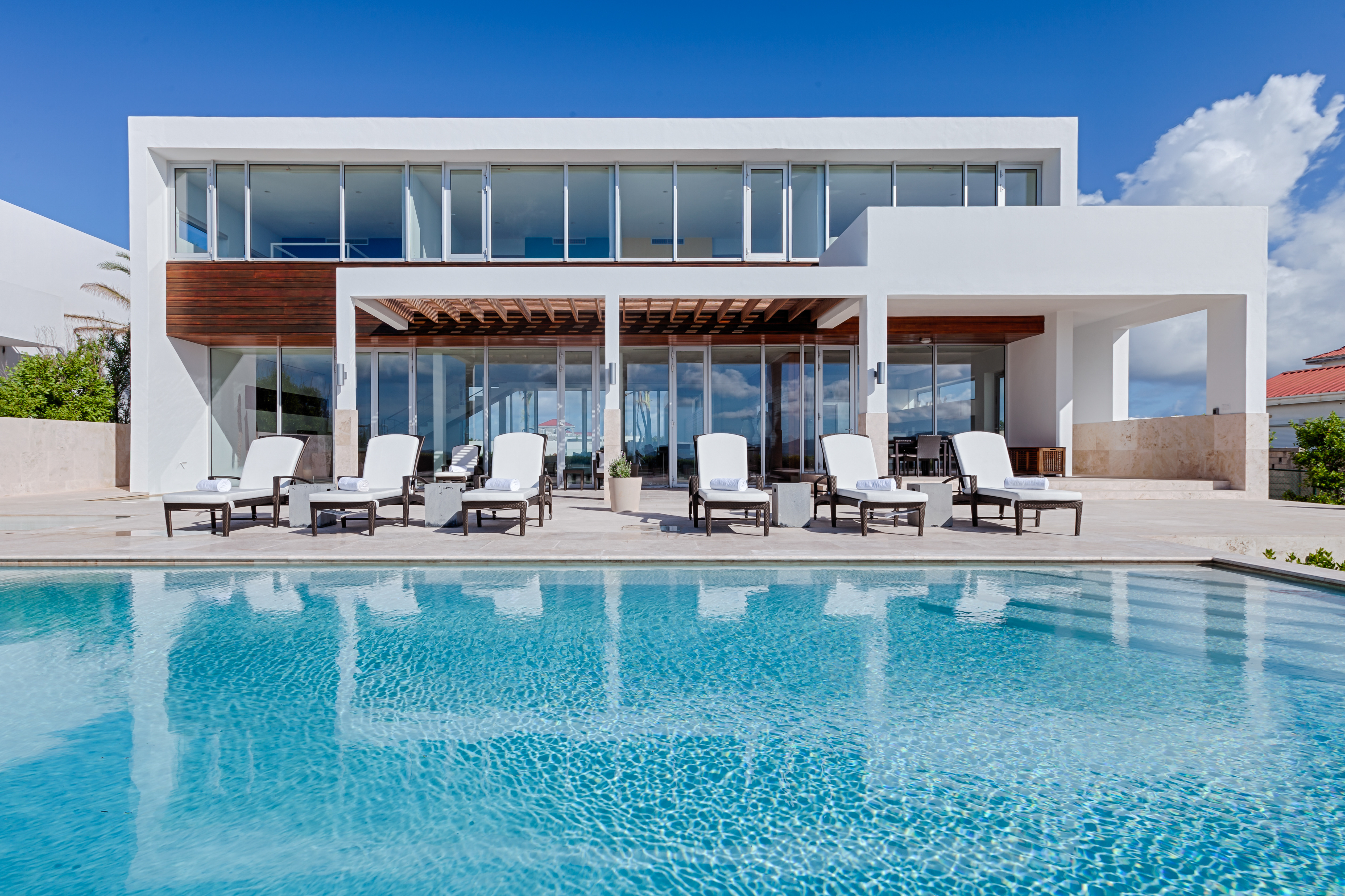 Beaches Edge Villa | Lockrum, Anguilla