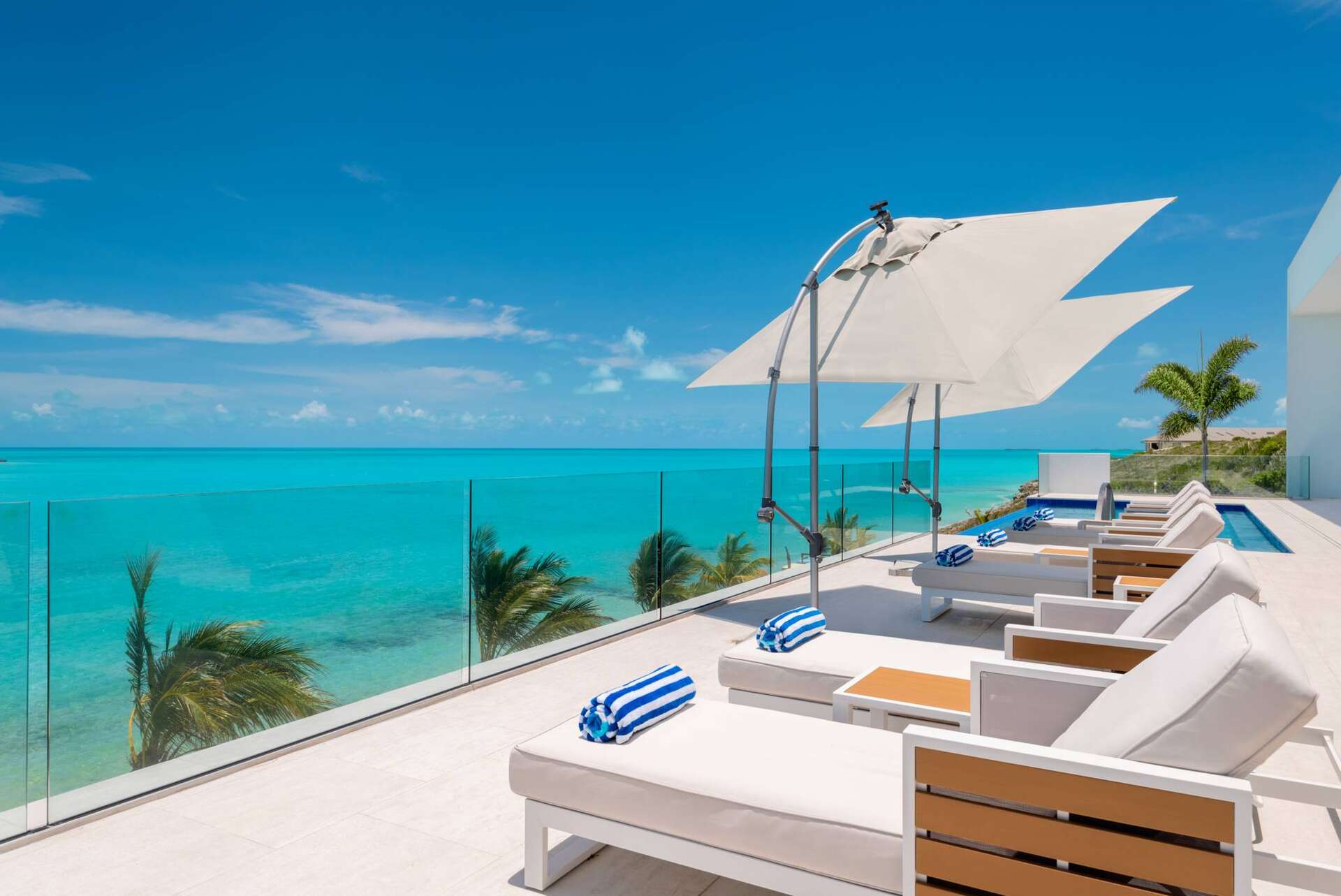 Blue Vista | Turtle Tail, Turks & Caicos